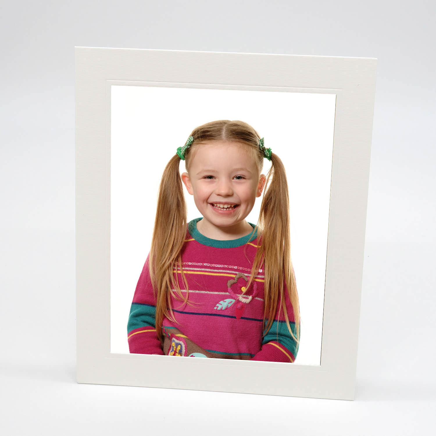 8x10 / 10x8 Timeless Cream Strut Photo Mount